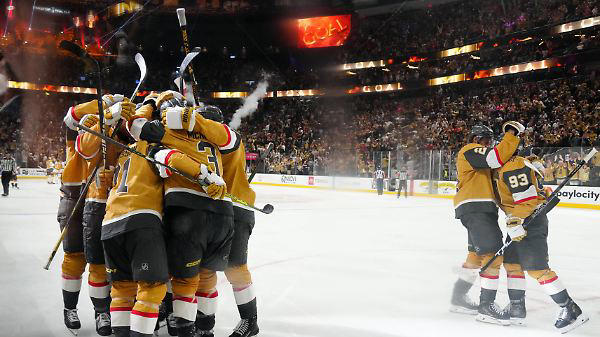 Verrücktes Rekordspiel: Ein absurdes Tor erlöst Vegas Golden Knights