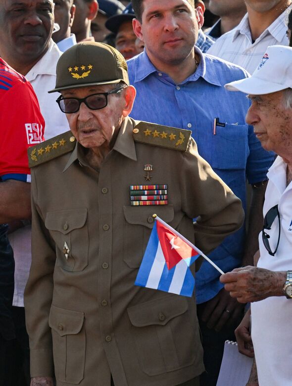 Cuban ex-President Raúl Castro makes first appearance since US charges ...
