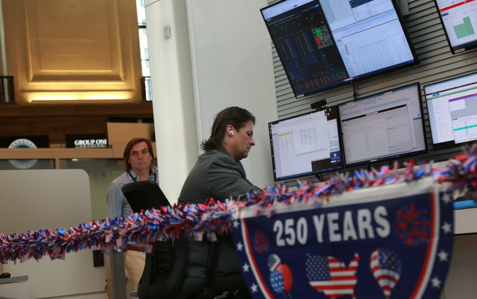 Analysts flag breakout stocks as bullish signals build