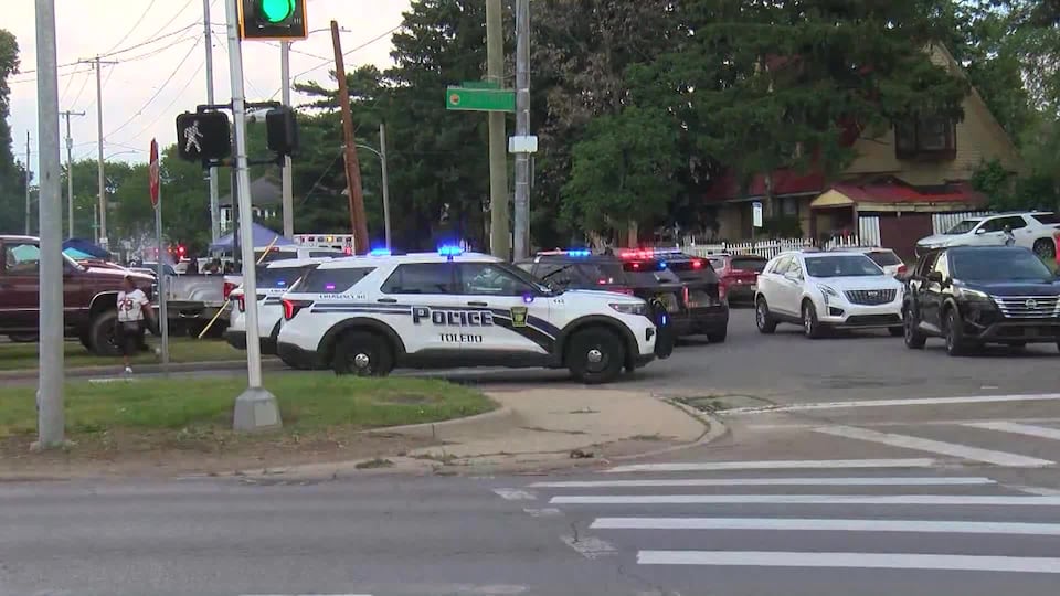 8 shot near Ohio festival, mayor says
