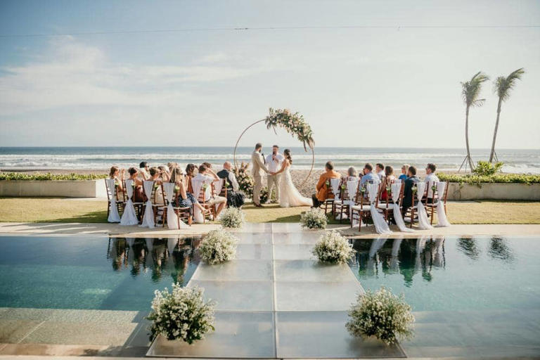 8 rekomendasi venue wedding outdoor di Bali dengan pemandangan indah