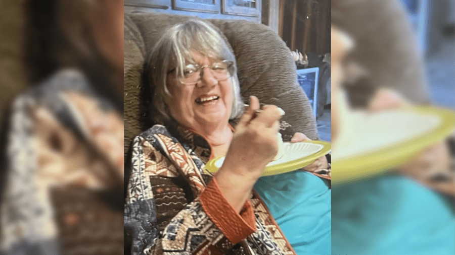 Longview police searching for missing elderly woman