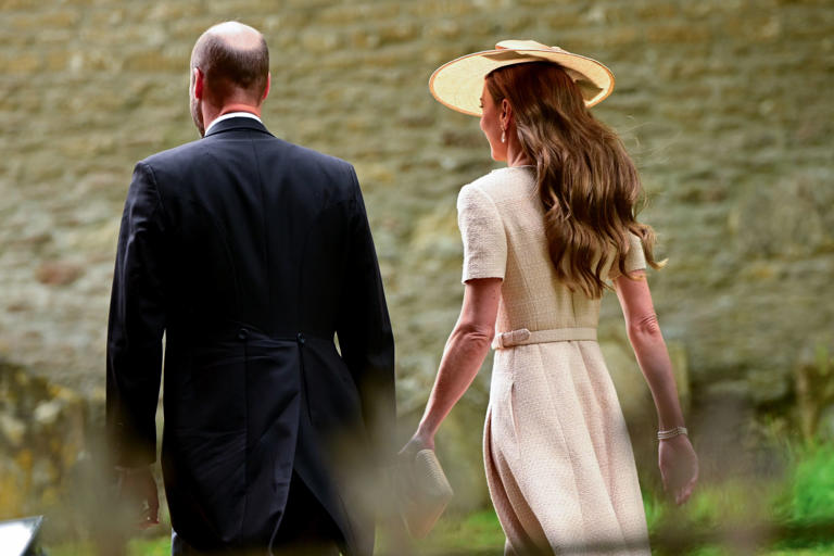 Kate Middleton crosses paths with ex-boyfriend at wedding of Princess ...