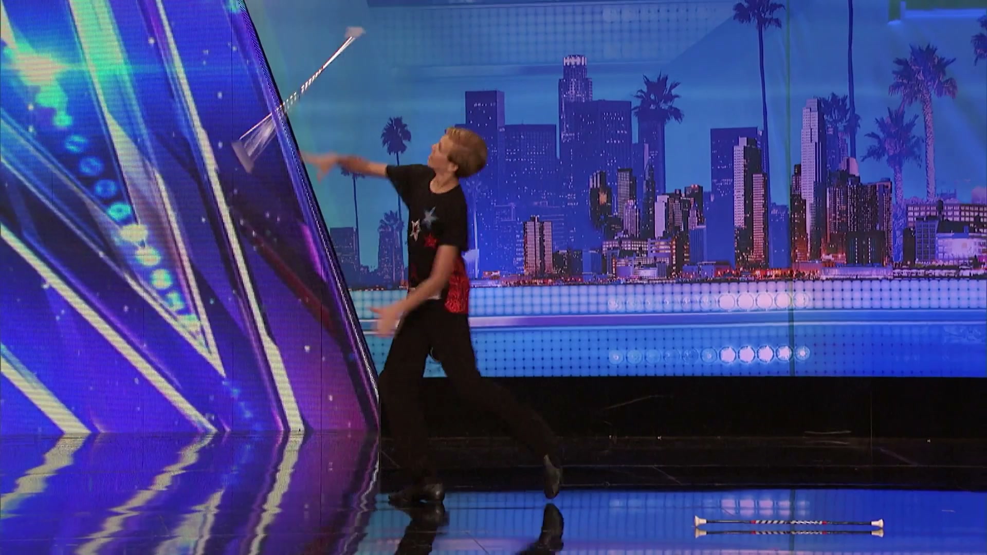 Cody the twirler: 14-year-old puts a fun spin on baton twirling ...