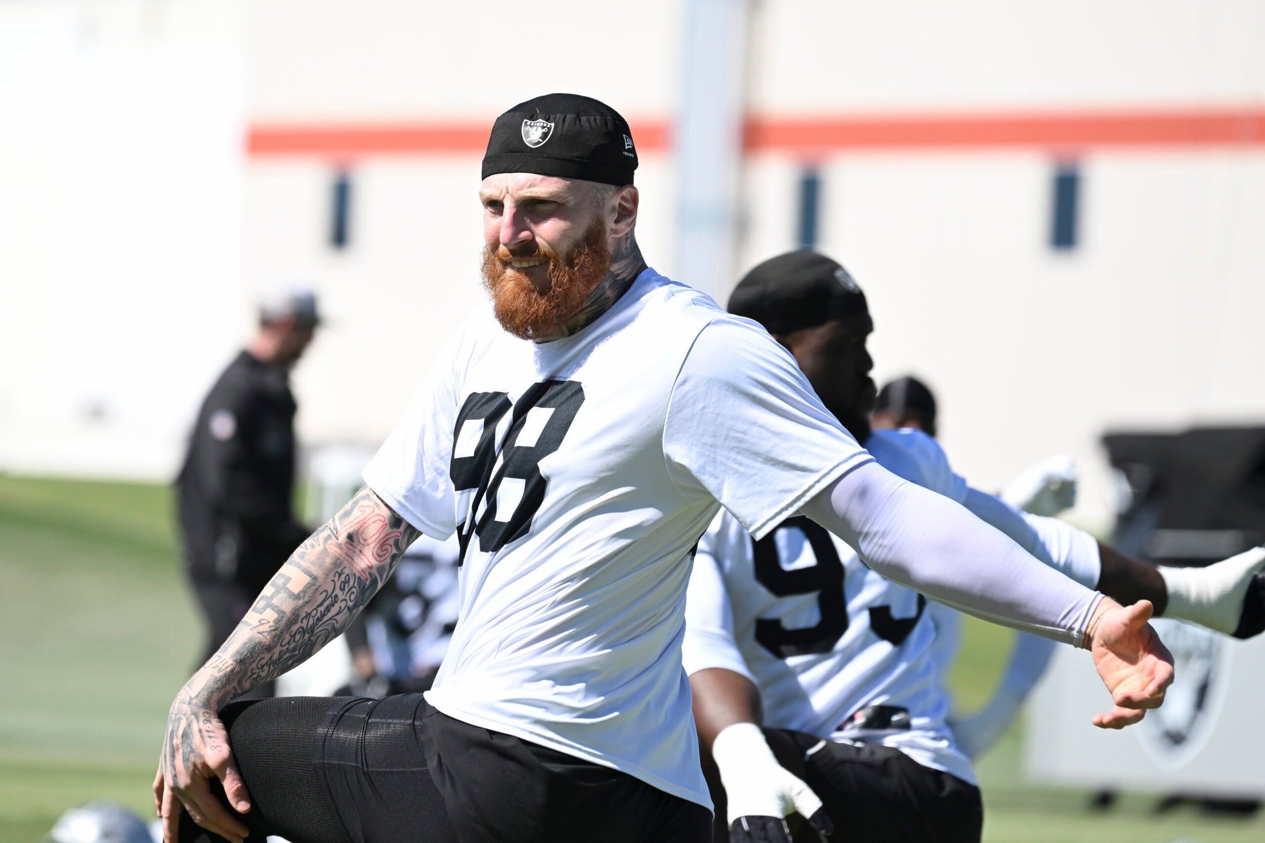 One Las Vegas Raiders rookie has Maxx Crosby do what he doesn't take ...