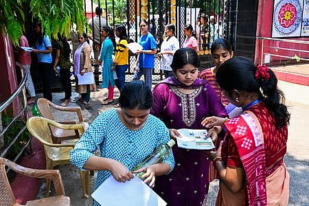 Ensure NEET retest is 'leak-proof' for 70,000 aspirants: Chief ...