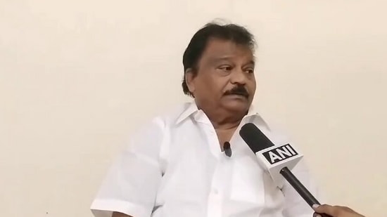 Another jolt to BJP in Tamil Nadu: After Annamalai quits, another ...