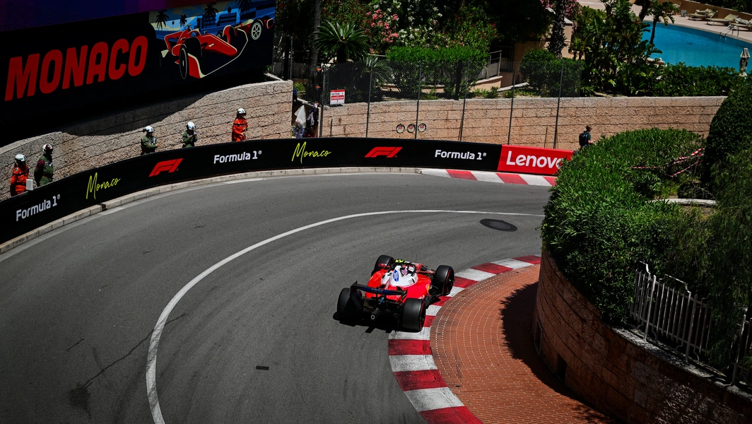 Antonelli takes Monaco pole as Hamilton starts third