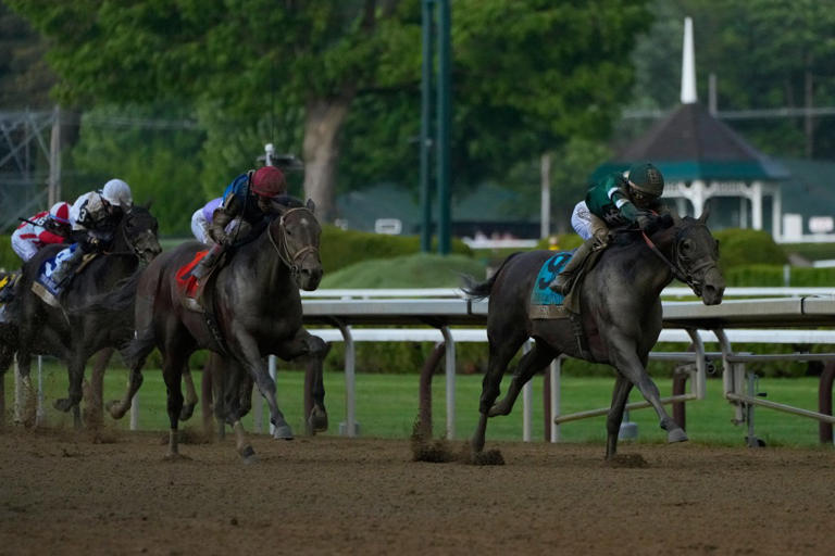 Golden Tempo wins 2026 Belmont Stakes with another late comeback