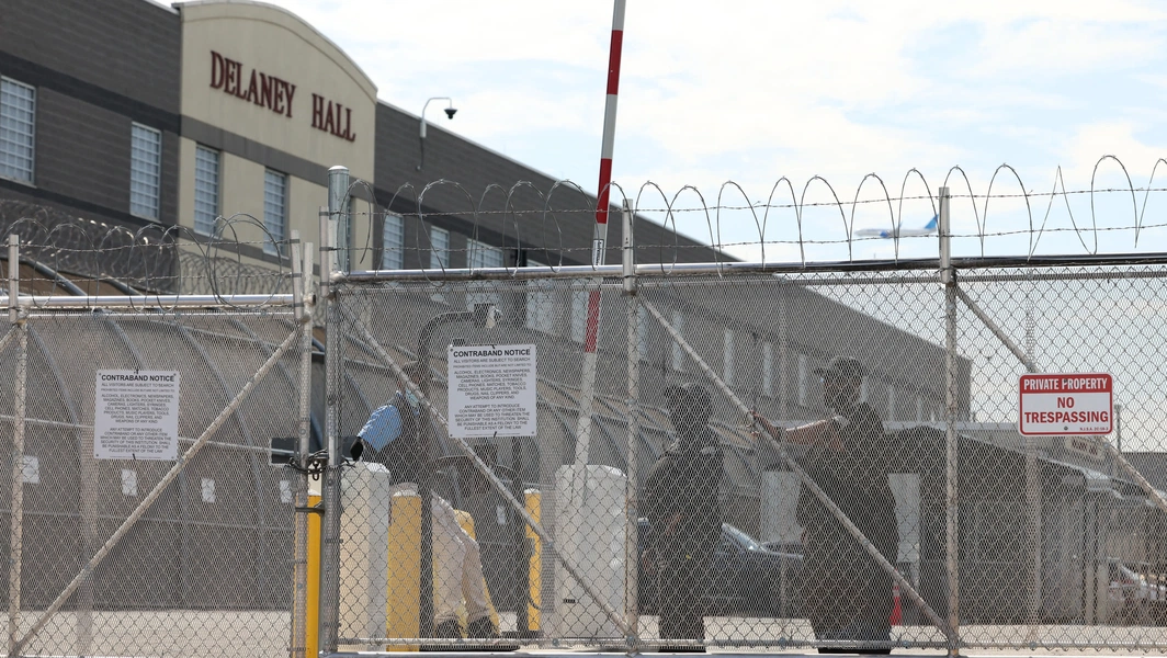Mamdani urges Democrats to back abolishing ICE