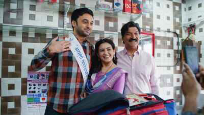 The Pyramid Scheme review: Paramveer Singh Cheema & Ranvir Shorey lead ...