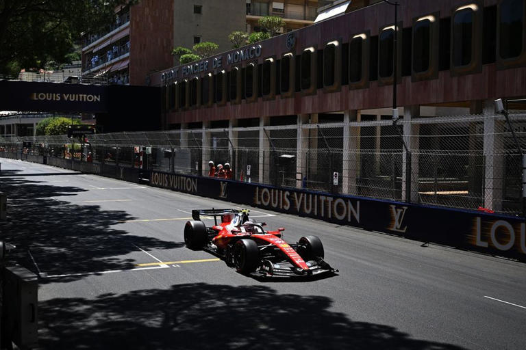 'Confidence was gone': Lewis Hamilton puzzled by Ferrari's loss of ...
