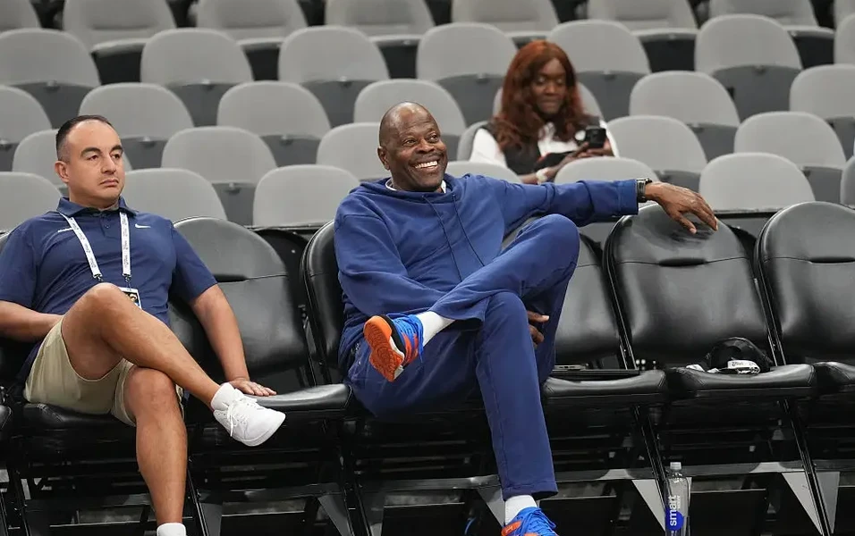 Patrick Ewing’s presence noted as Knicks win Game 2