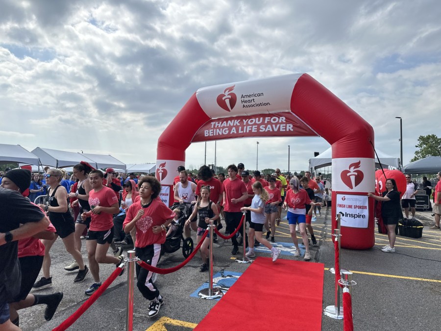 Thousands unite for Rochester’s AHA Heart Walk & Run