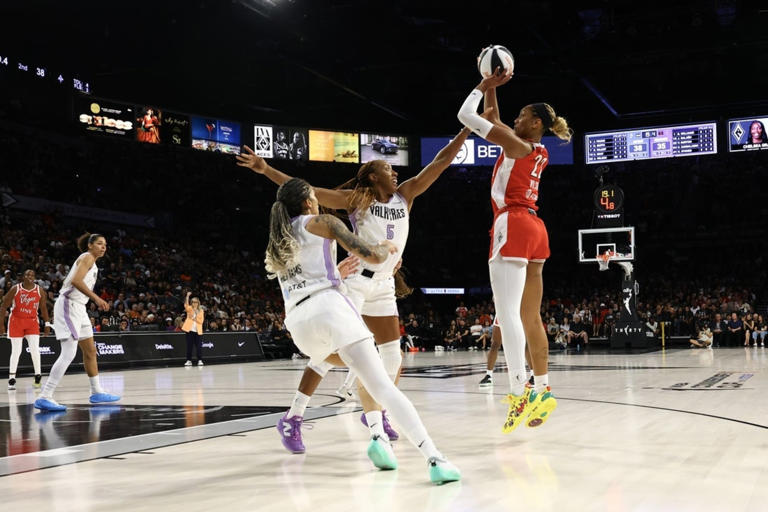 Aces hold off Valkyries behind A’ja Wilson, Jackie Young