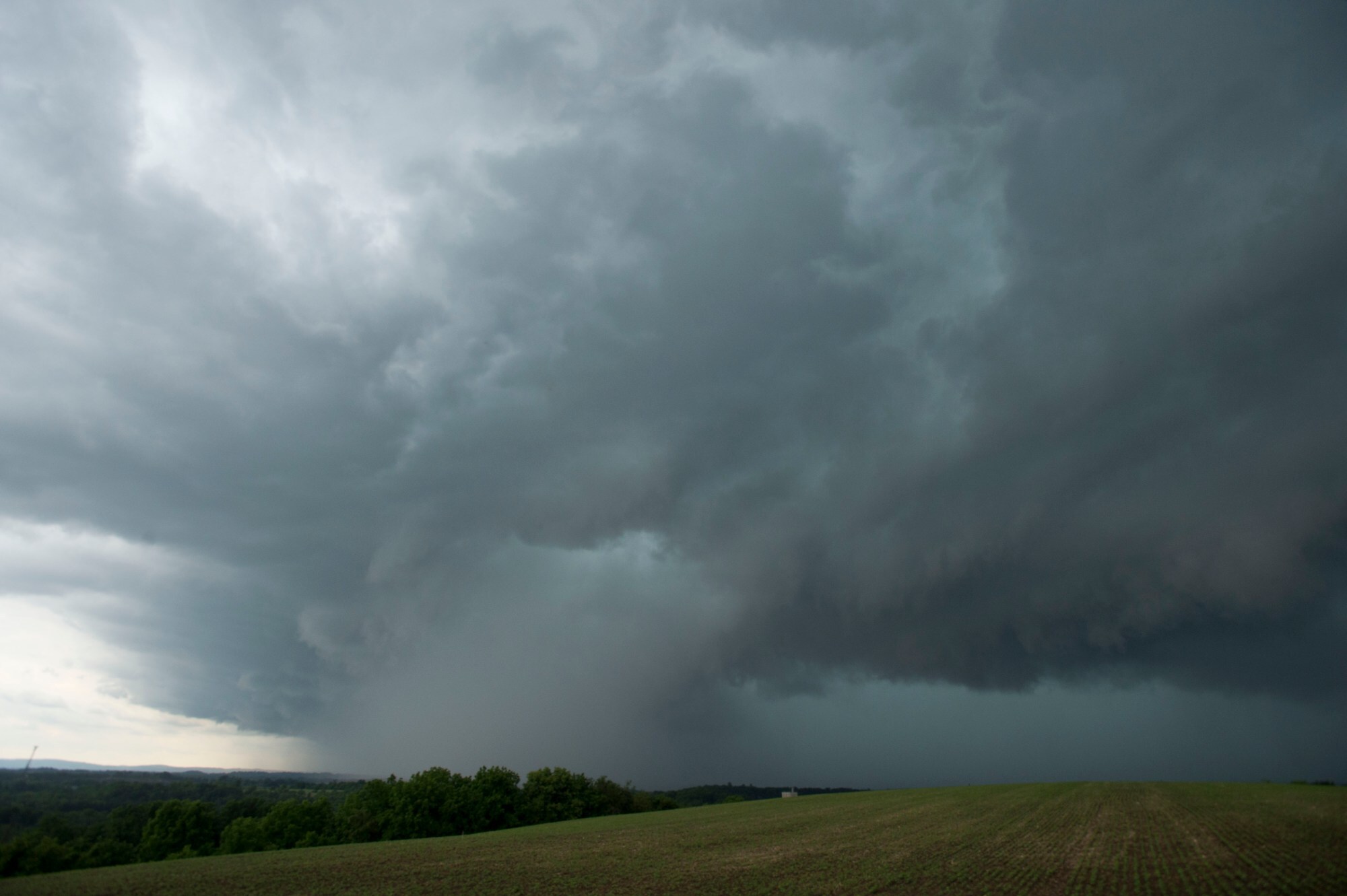 Severe storms down trees and wires across Lehigh Valley; 10,000 power ...