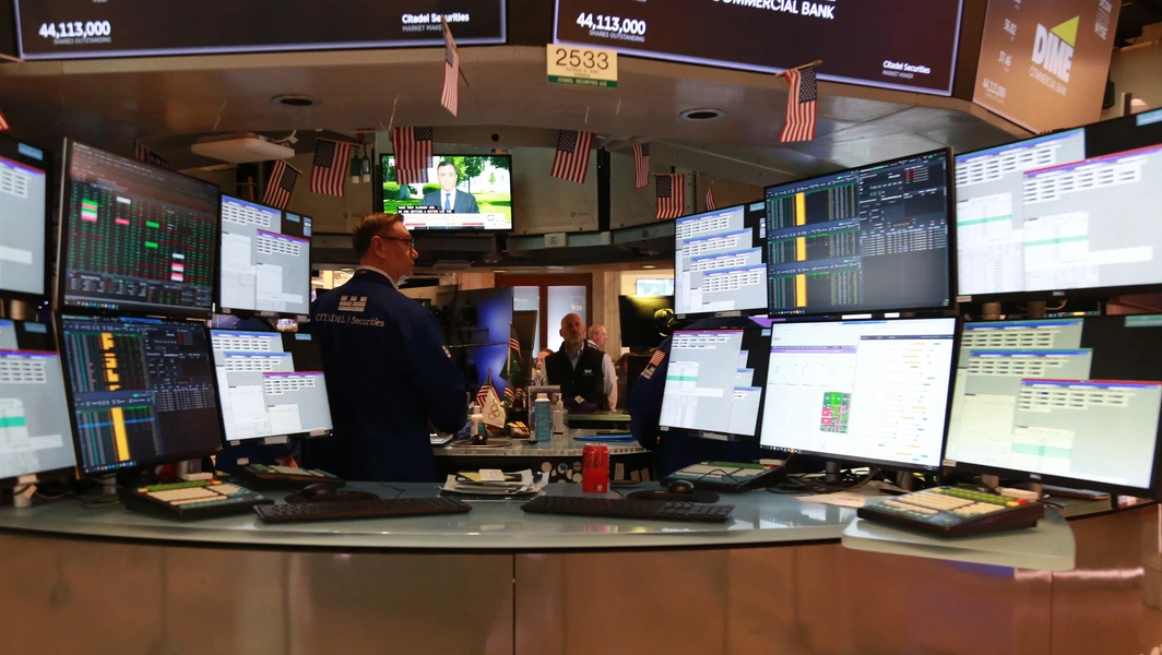Nasdaq loses $1.7T as strong jobs data fuels rate hike fears