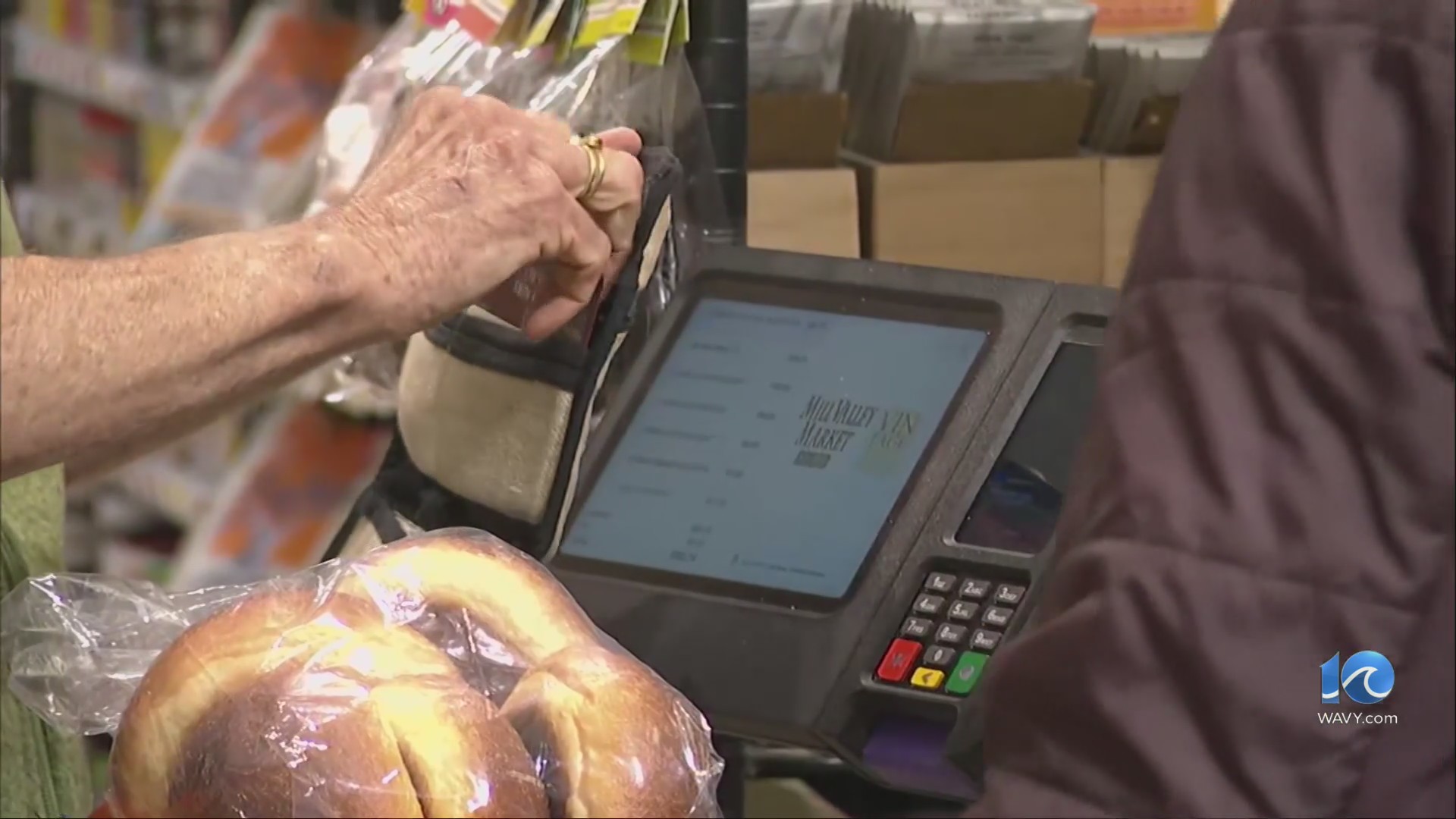 Federal judge halts President Trump's SNAP plans