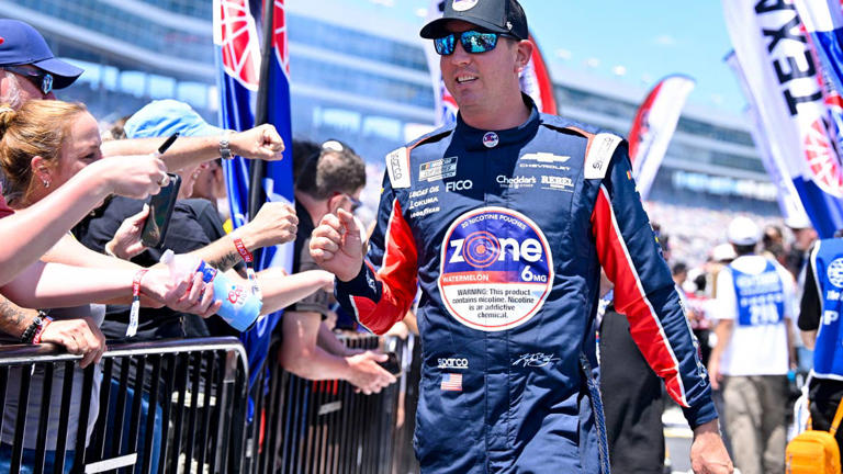 Tony Stewart puts NASCAR community on blast after Kyle Busch's death