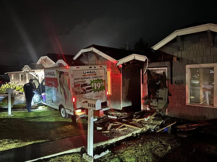 U-Haul crashes into Aberdeen home after swerving to avoid suspected DUI ...