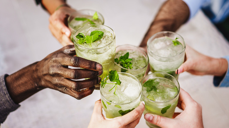 The mint tip you need for the absolute best mojitos this summer