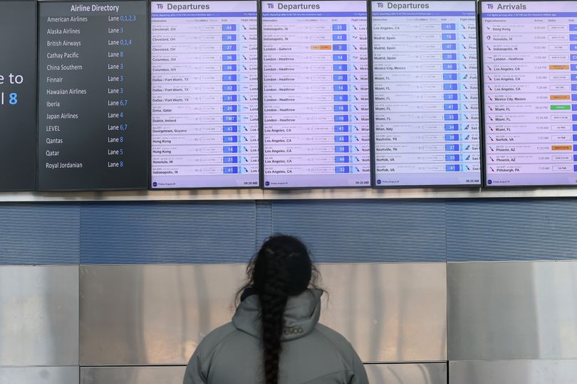 Breaking: Ground stops issued at 3 major US airports as thunderstorms ...