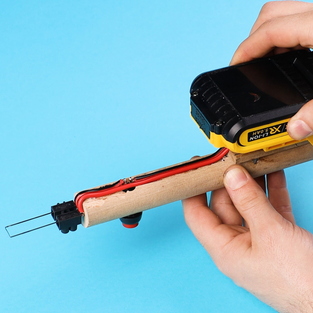 DIY tool to make your life easier! 🔧🔨