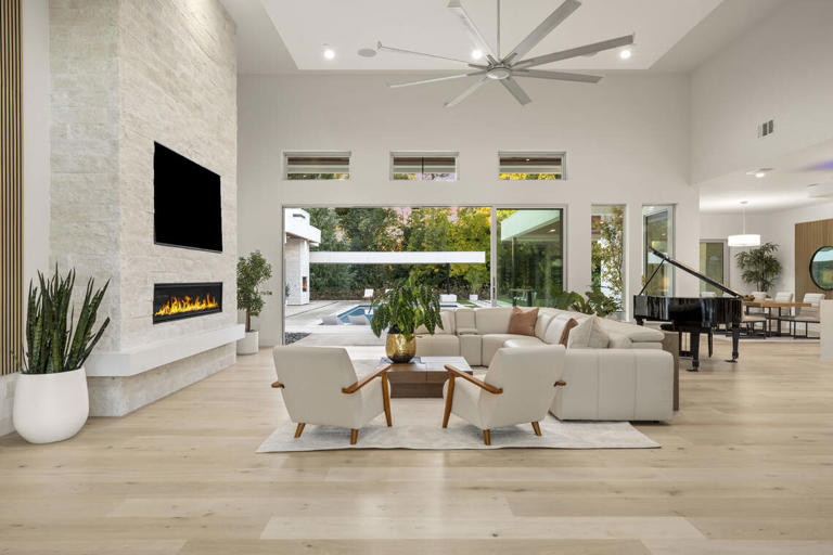 Inside a boldly modern Sacramento home built around an oak, with nod to ...
