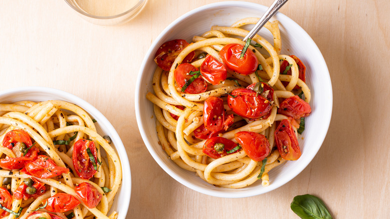 Simple oven-roasted tomato bucatini recipe
