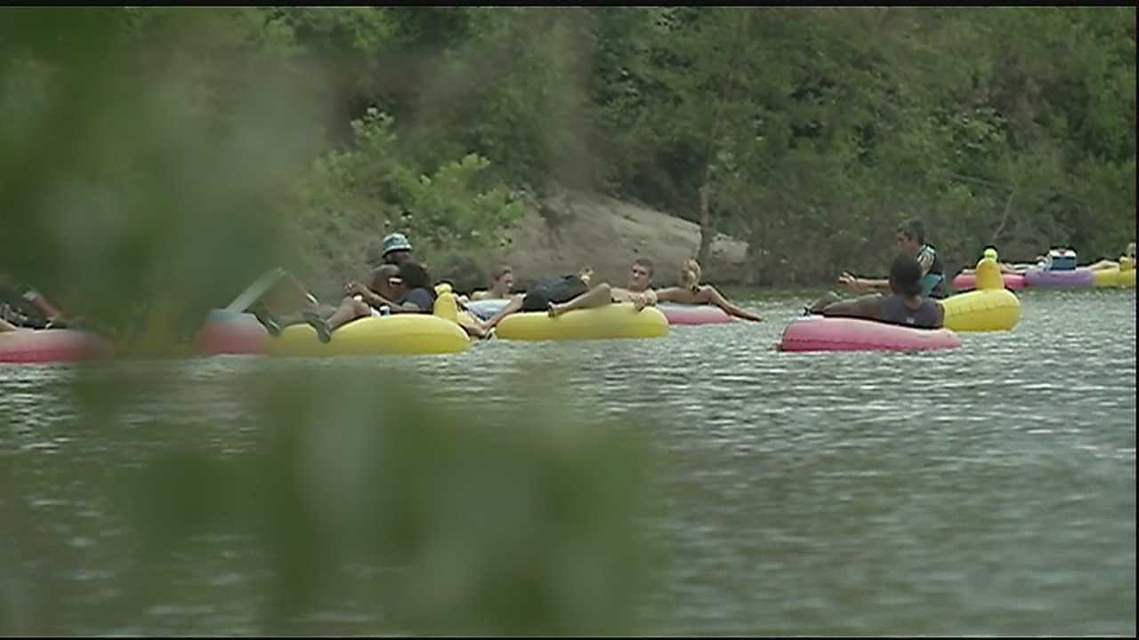 Search crews scour the Bogue Chitto River for possible missing tuber