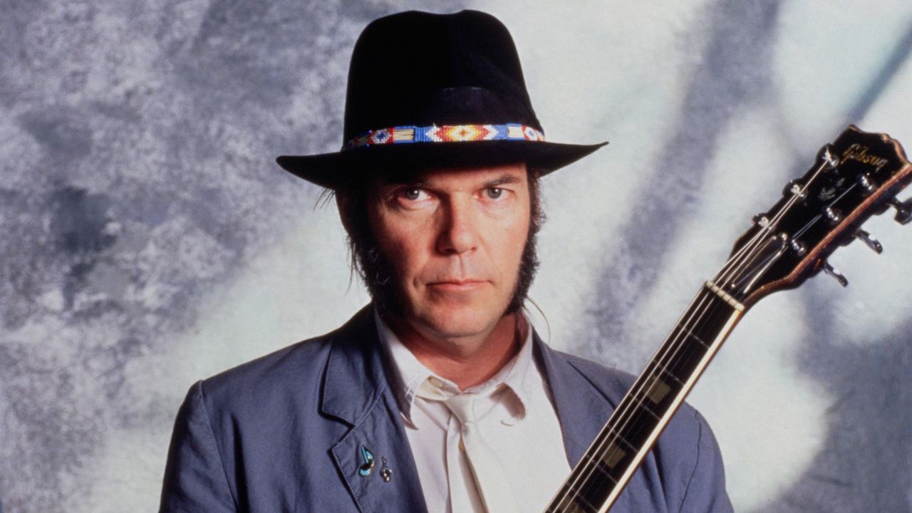 Neil Young's bohemian sofa trailblazed a '60s design trend that will be ...