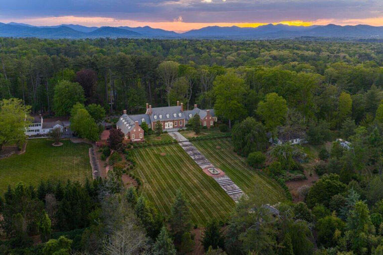 Mansion with ties to one of America's founding fathers for sale in NC ...