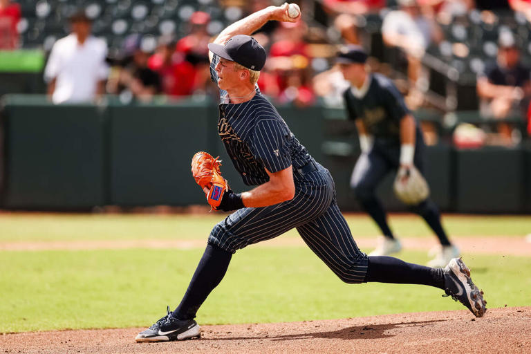 Won Texas: Keller takes Class 6A Division I title with win over Lake Travis