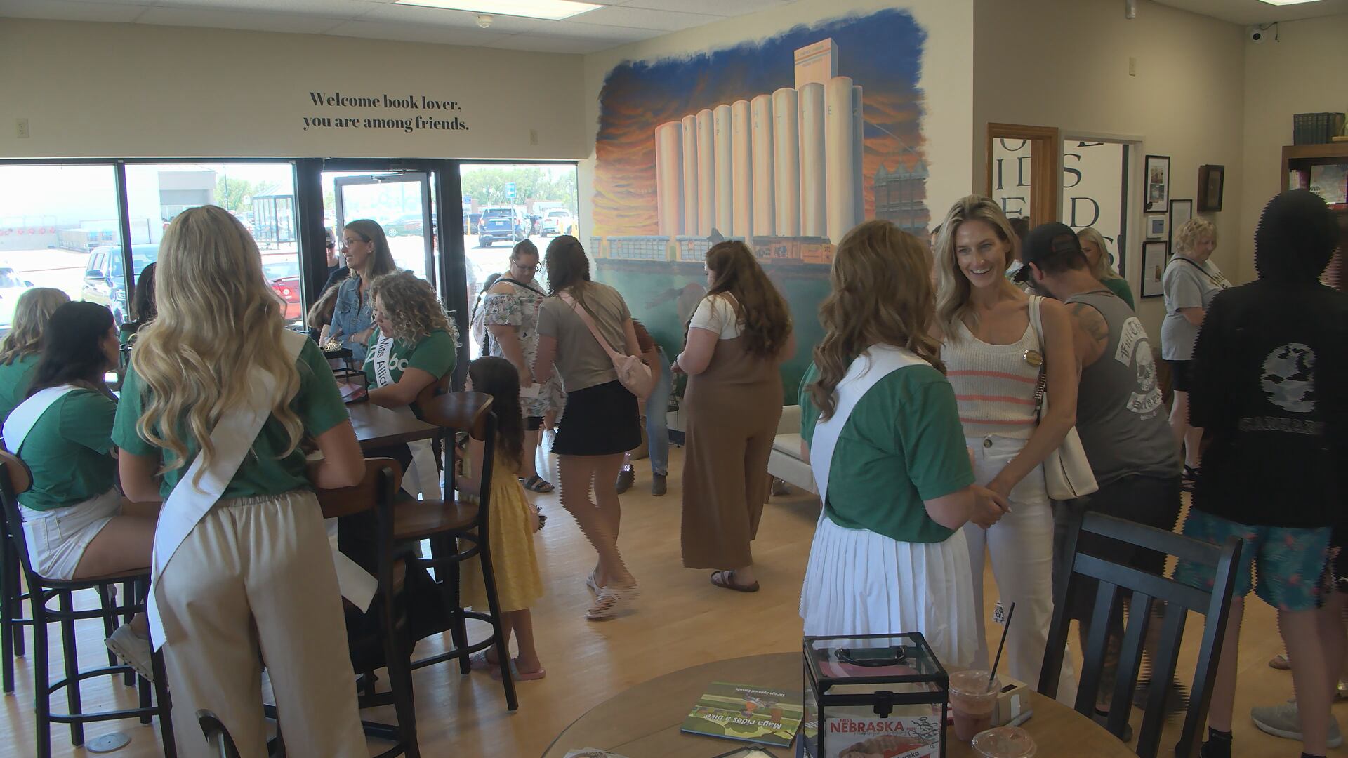 Nichols and Dimes brings books, coffee, community to North Platte