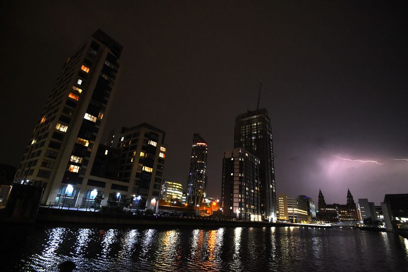 Thunderstorm set to hit Liverpool as heavy rain forecast all week