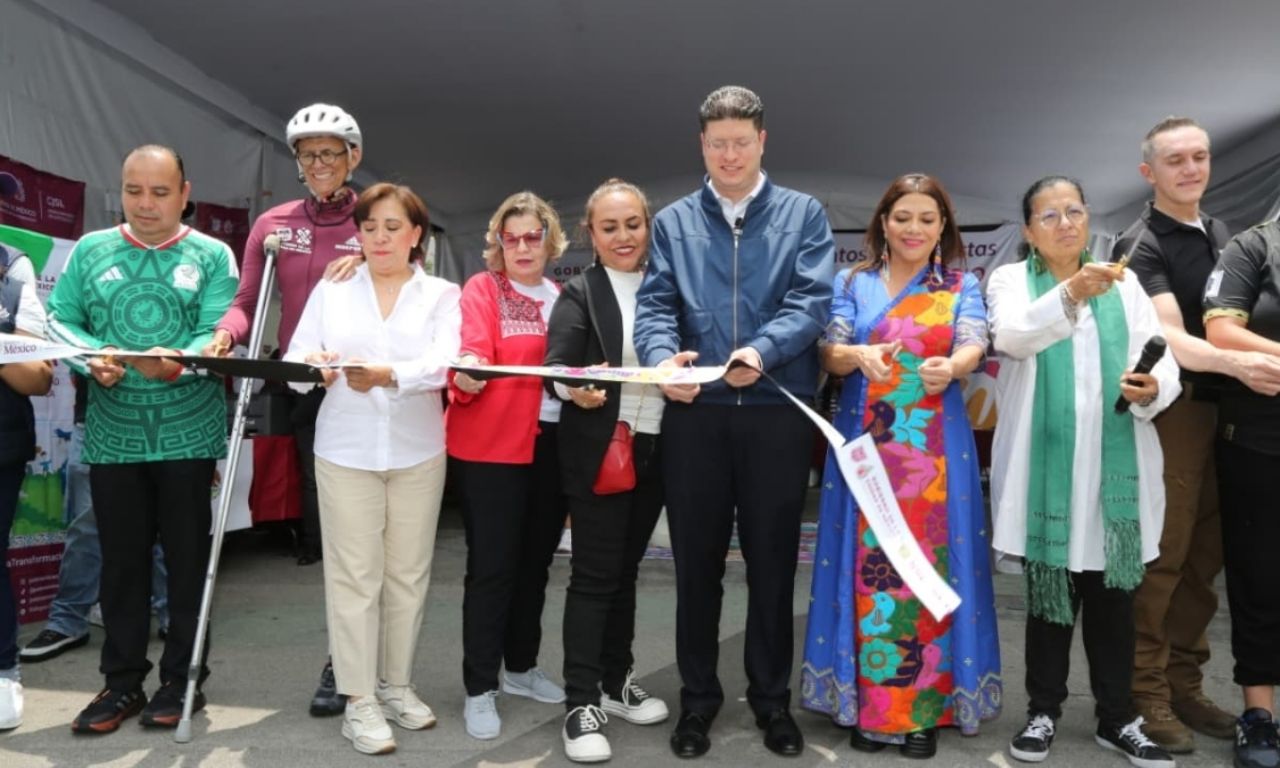 Pablo Vázquez Camacho inaugura la glorieta mundialista con obras hechas ...