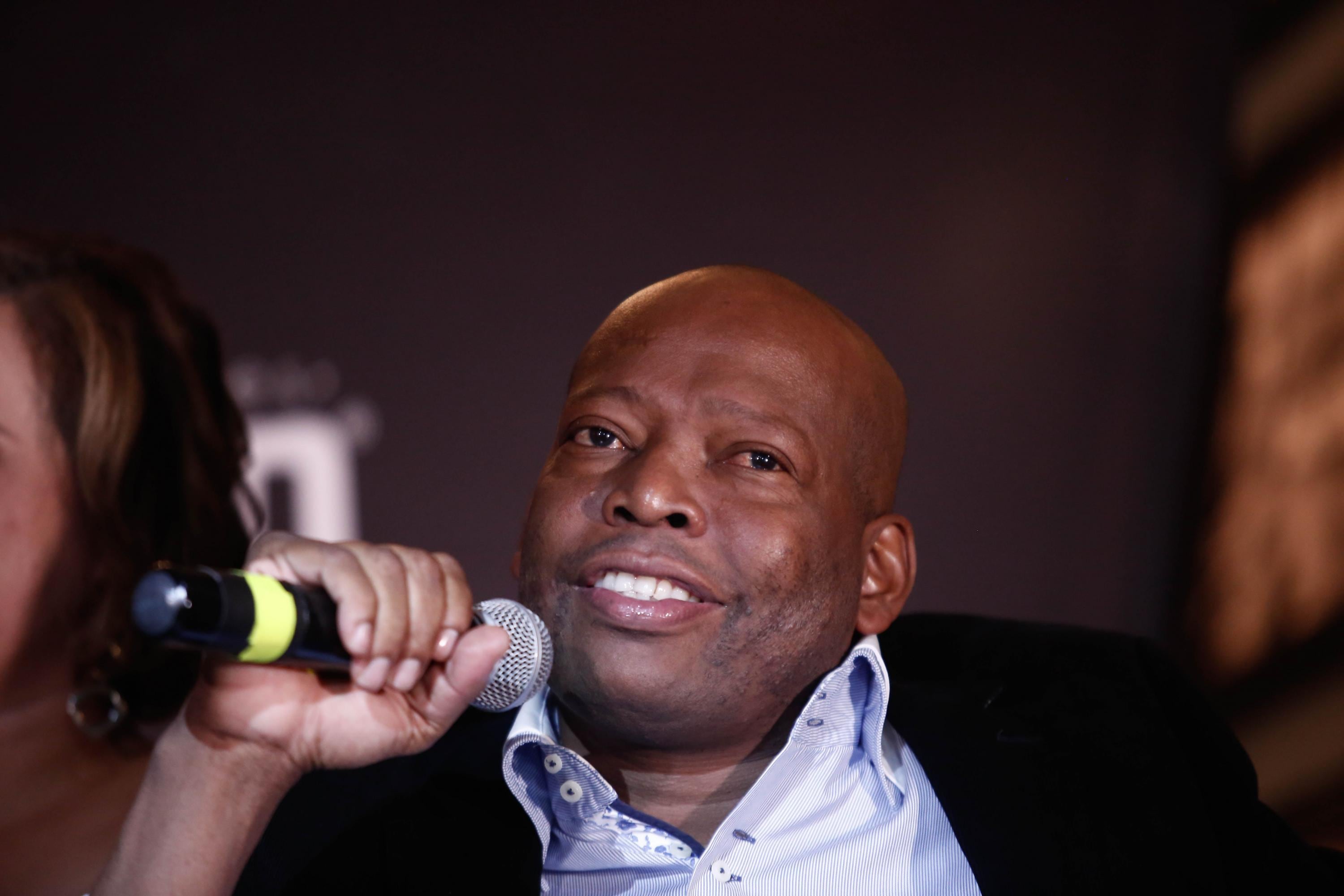 Faustino Asprilla causa revuelo a 15 días de la segunda vuelta de las ...