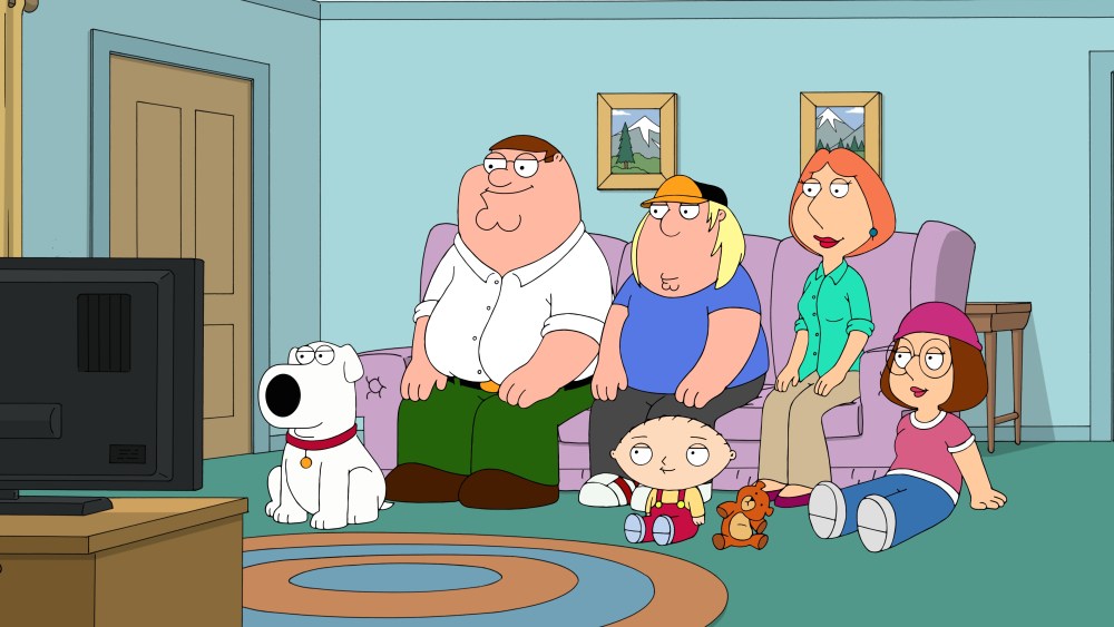 10 Fights from Family Guy That Are Just As Entertaining As Brutal