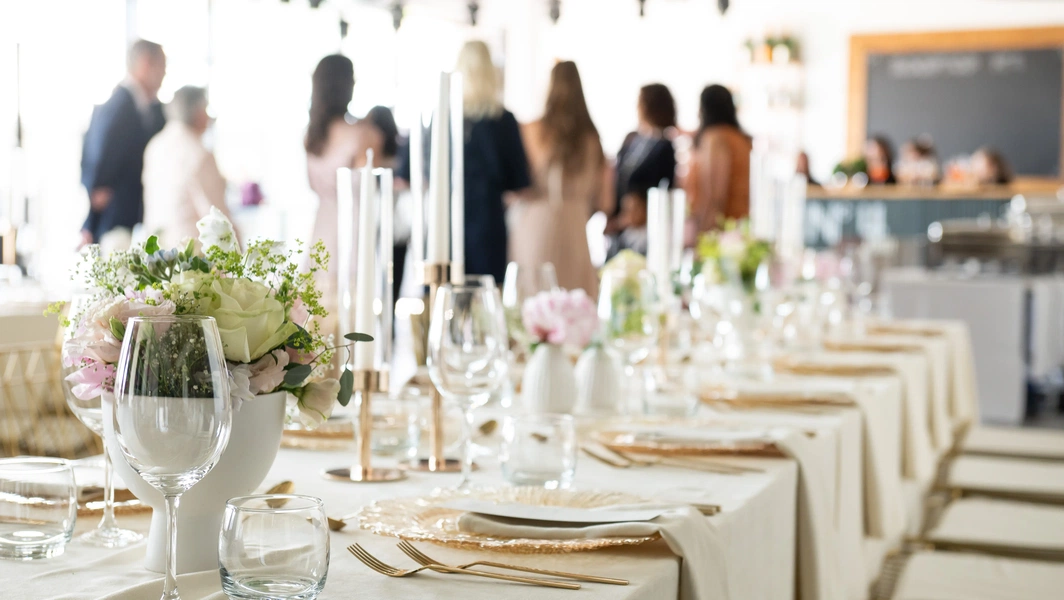 Smart wedding planning without the budget stress