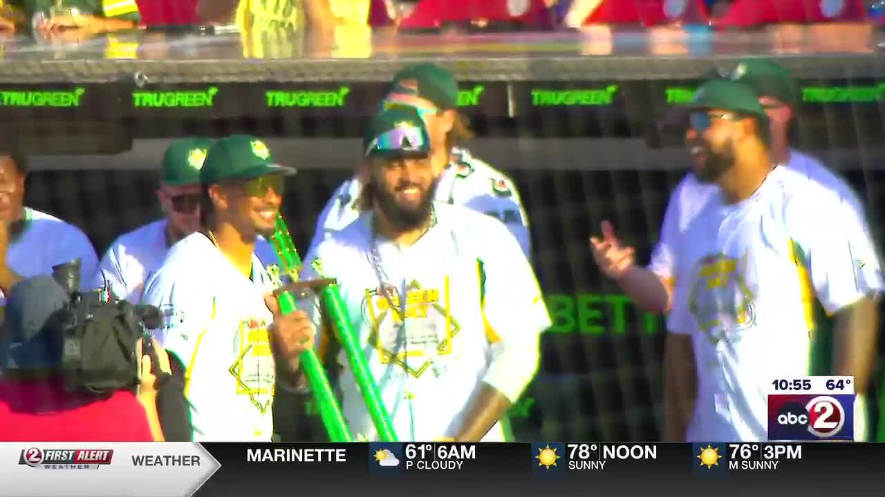 Packers charity softball game: Team Offense defeats Team Defense 12-2