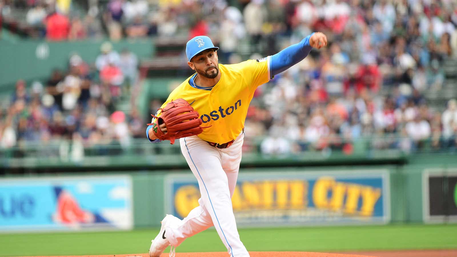 Red Sox lose pitcher to injured list before Yankees clash