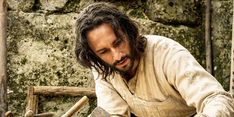 This 125-minute historical epic is the perfect weekend binge for 'The ...