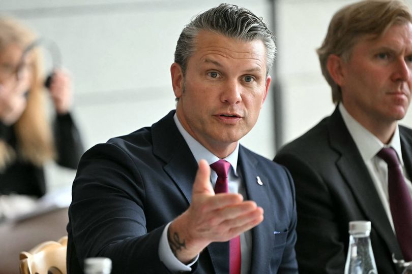 'Clown' Pete Hegseth branded a 'disgrace' for anniversary D-Day speech ...