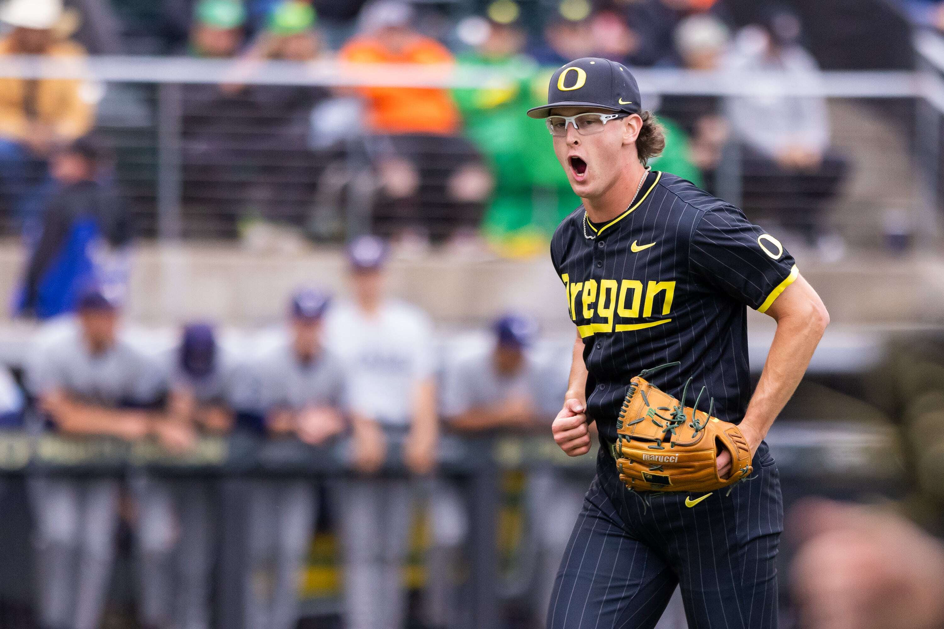 Rewinding Oregon’s 11-3 loss at Texas in Game 1 of the Austin Super ...