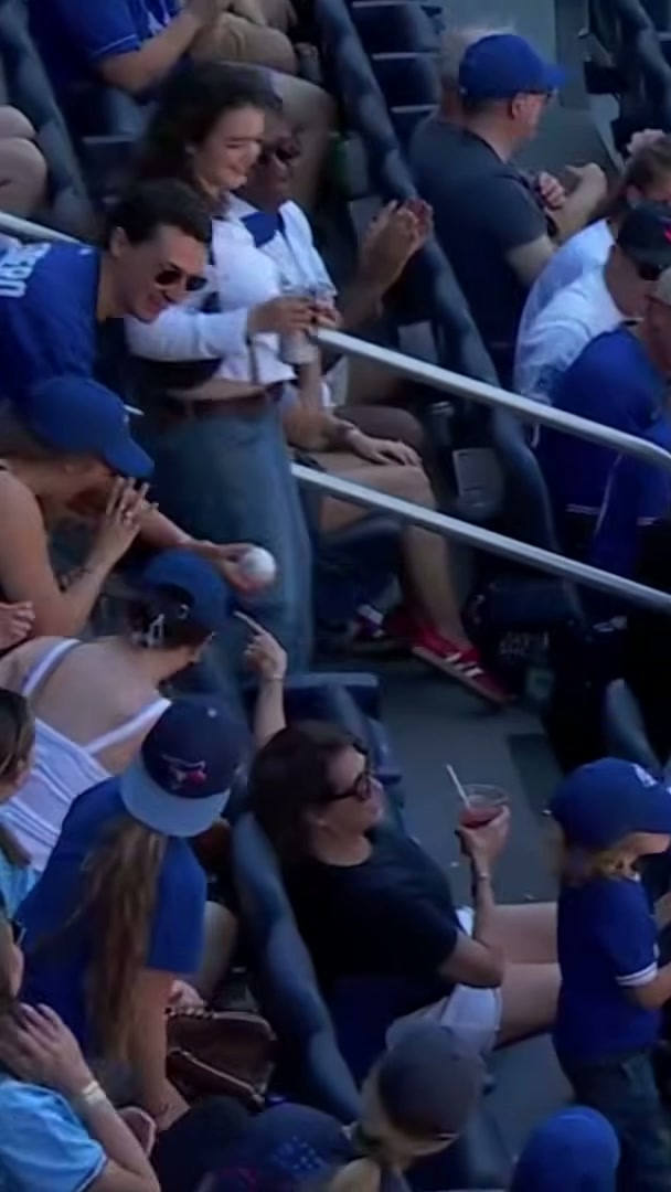 Kid rejects this favor from another fan