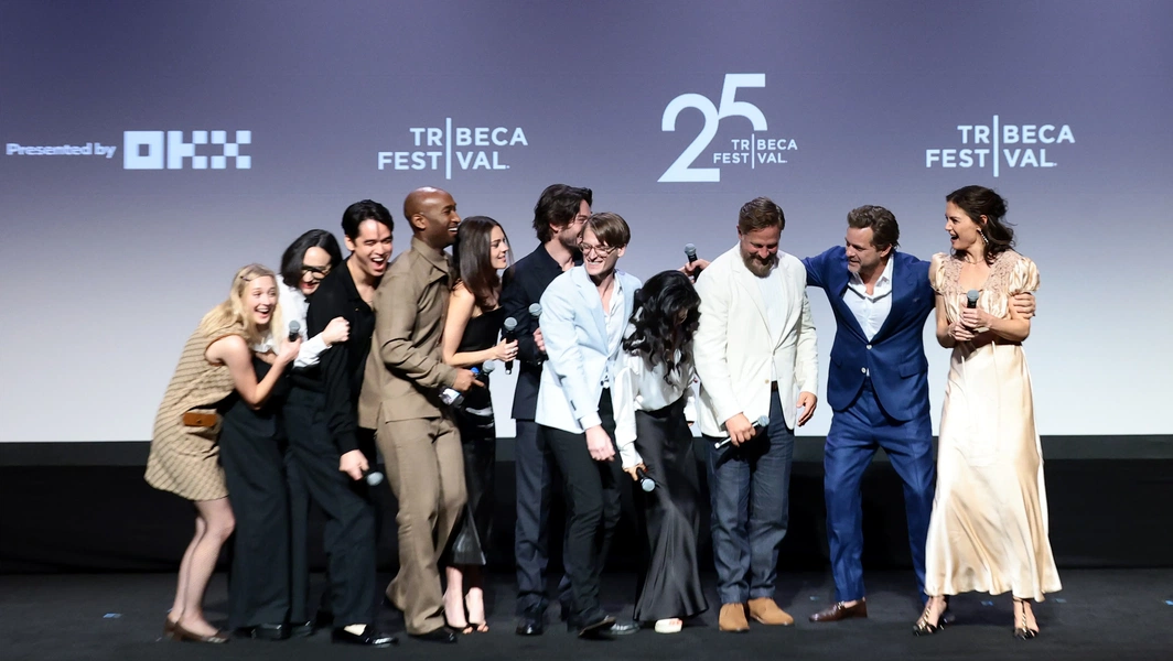 Holmes and Jackson's 25-year screen reunion premieres at Tribeca