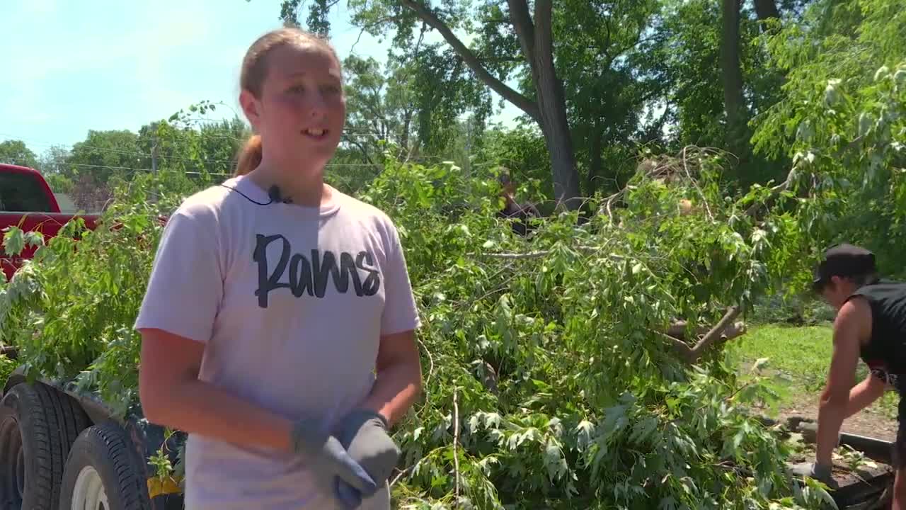 Glenwood storm damage: Trees down, thousands lose power