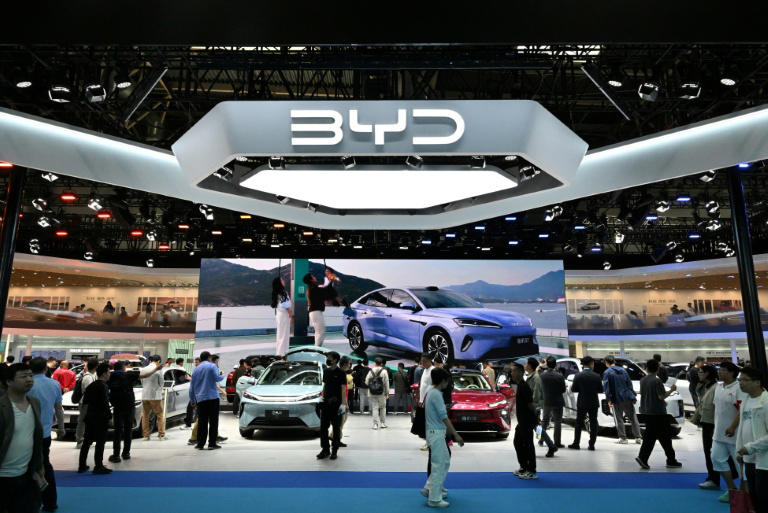 German carmakers weigh China, defence tie-ups for idle plants