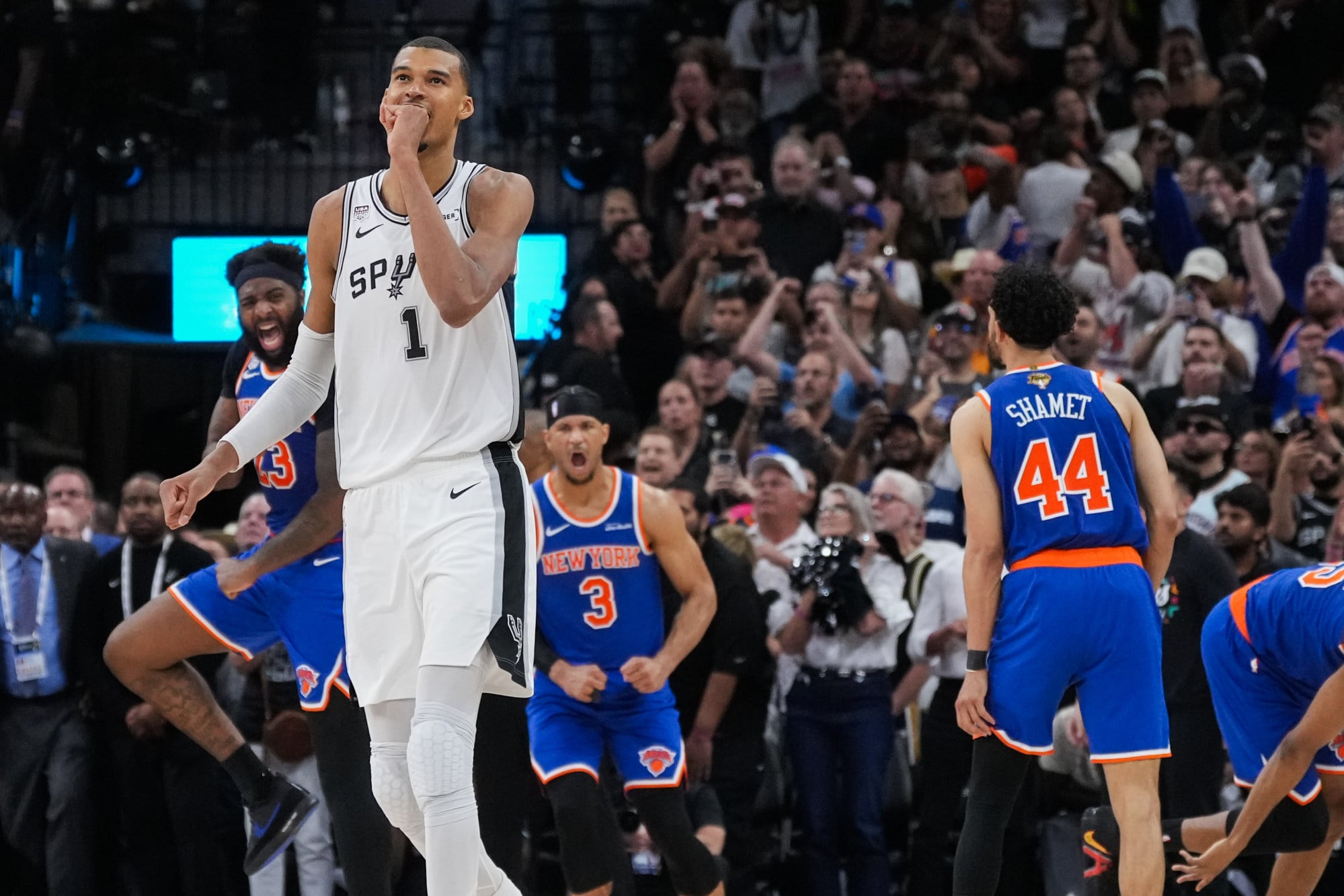 NBA Finals: Brunson scores, Wembanyama misses, Knicks hold on to take 2 ...