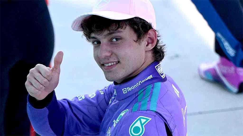Antonelli larga na ponta em Mônaco, com Verstappen e Hamilton logo atrás